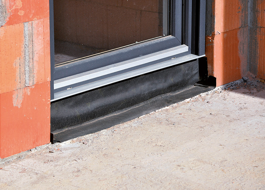 EPDM Folie um Terrassen und Balkone abzudichten